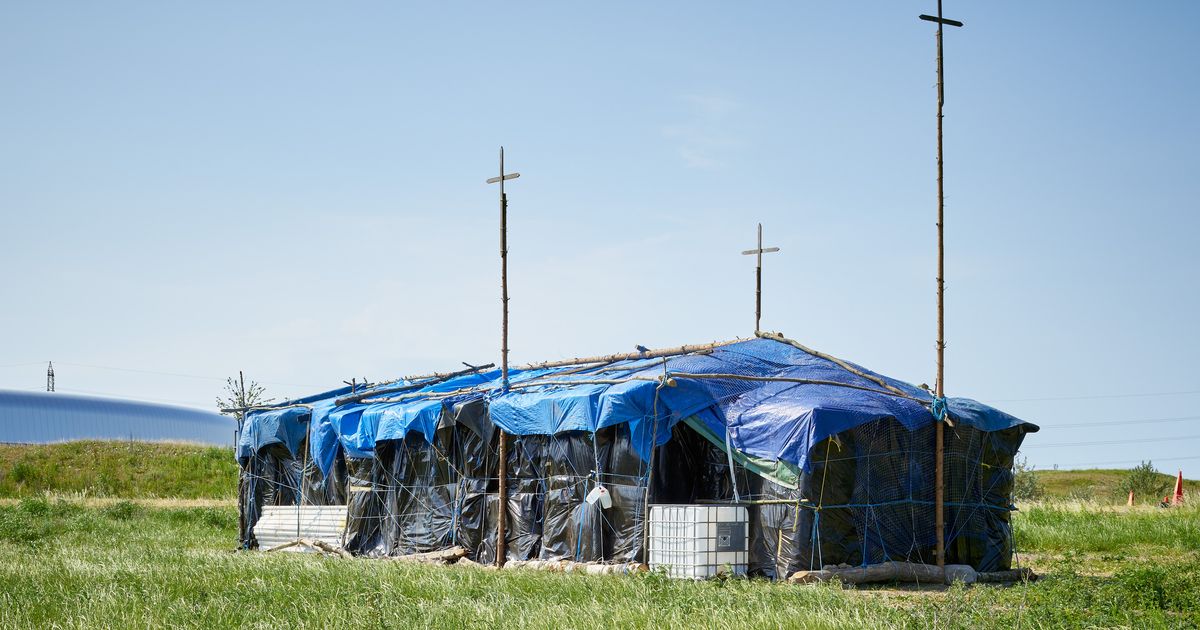 Nathan Coley: And We Are Everywhere - Announcements - e-flux