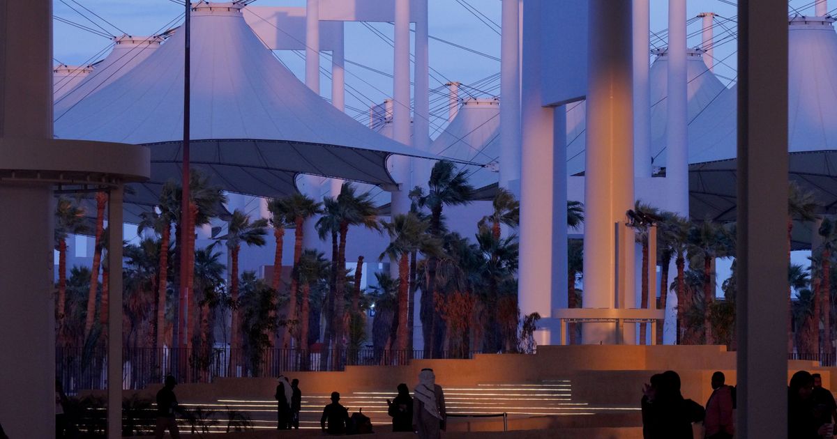 Islamic Arts Biennale 2025: And all that is in between - Announcements ...