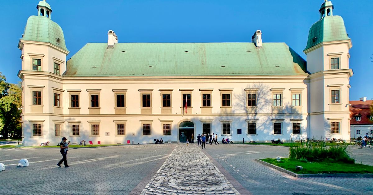 This Machine is Broken: the Making of Populist Contemporary Art in Warsaw - Criticism - e-flux