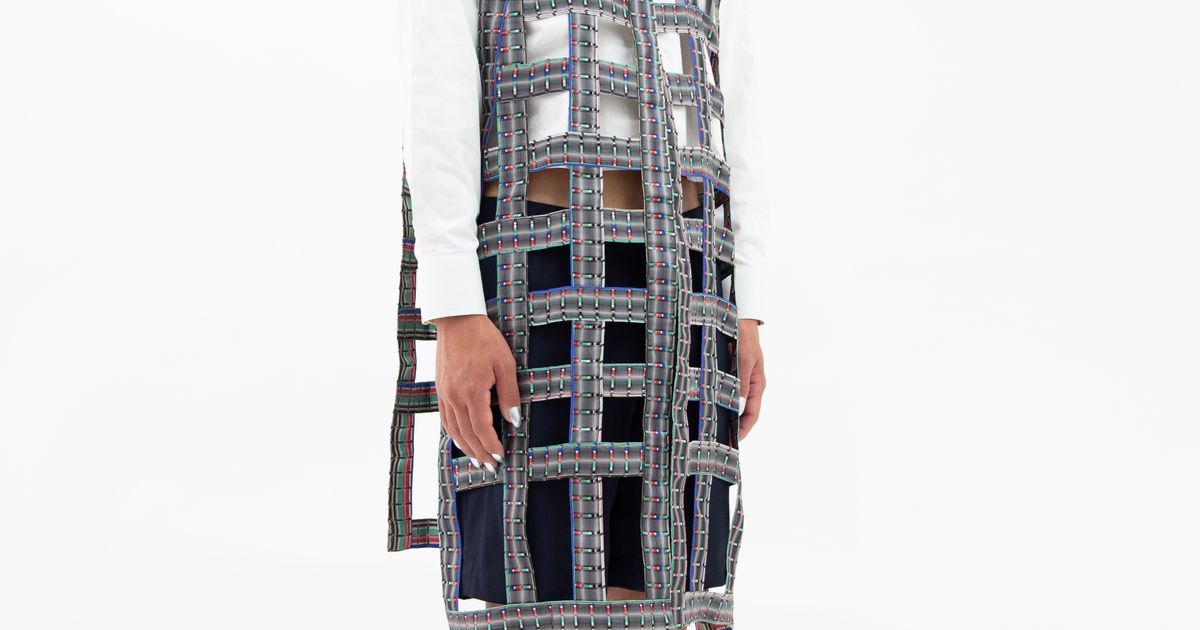 Summer exhibitions: Refashioning and David Medalla - Announcements - e-flux
